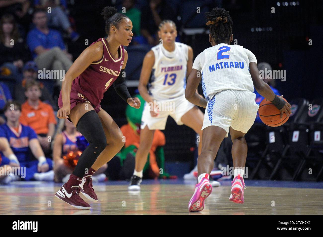 Florida State guard Sara Bejedi (4) defends against Florida guard ...
