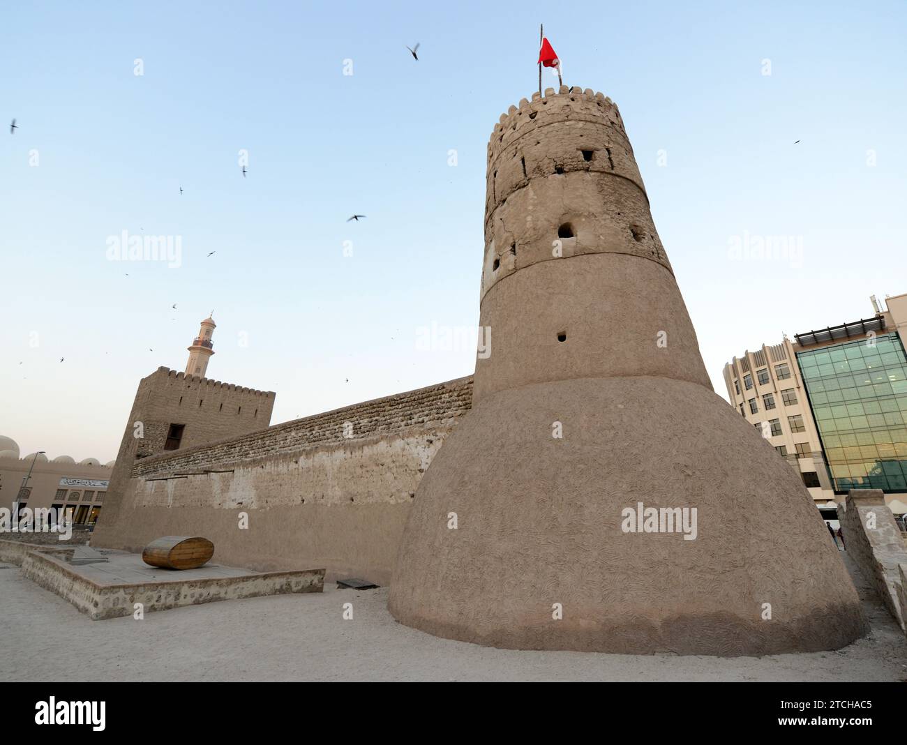 The Al Fahidi fort is a 18th century fort ( Housing exhibits by the ...
