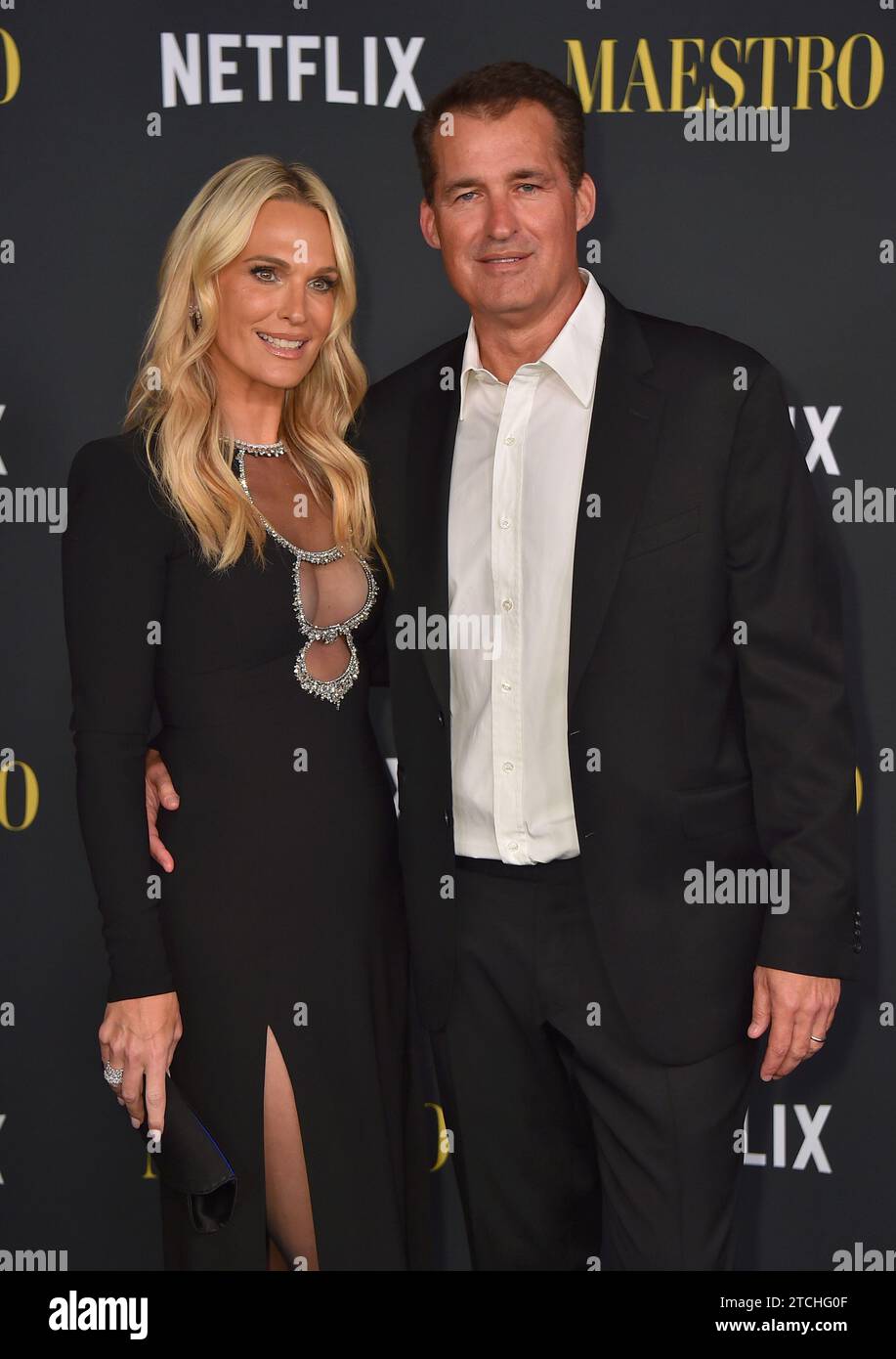 Molly Sims and Scott Stuber arrive at a special screening of "Maestro ...