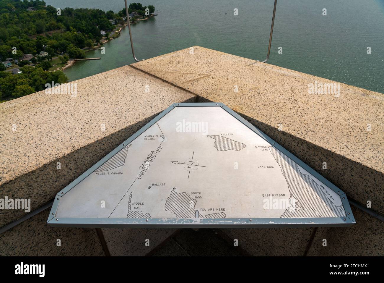 The Overlook from Perry's Victory & International Peace Memorial in Put ...