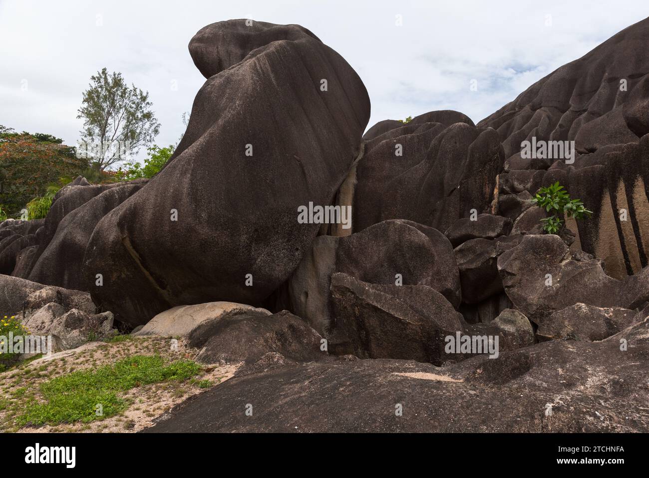 Landscape photo with the black monolith of the Giant Union Rock ...