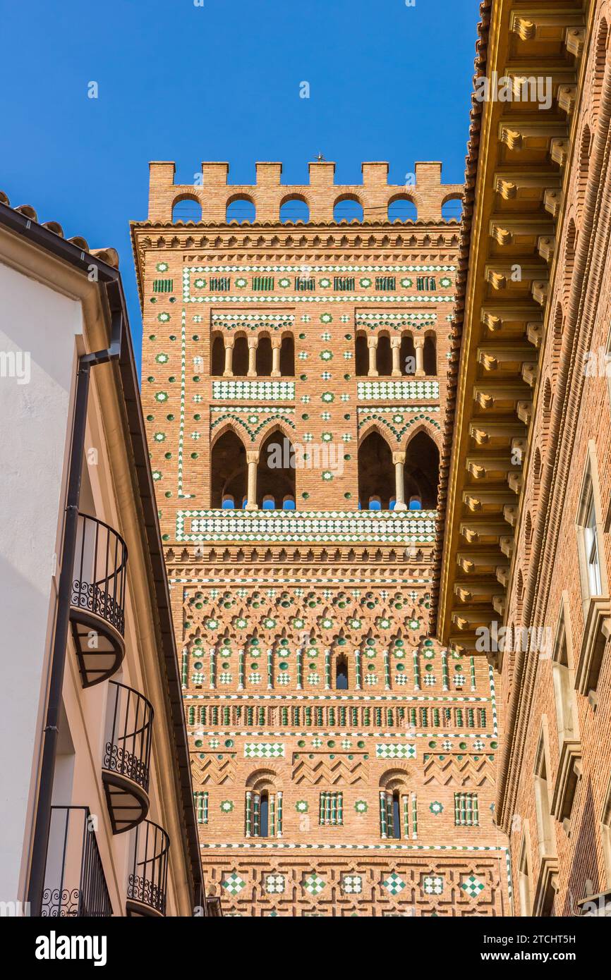 Tower of the Torre de El Salvador gate in Teruel, Spain Stock Photo - Alamy
