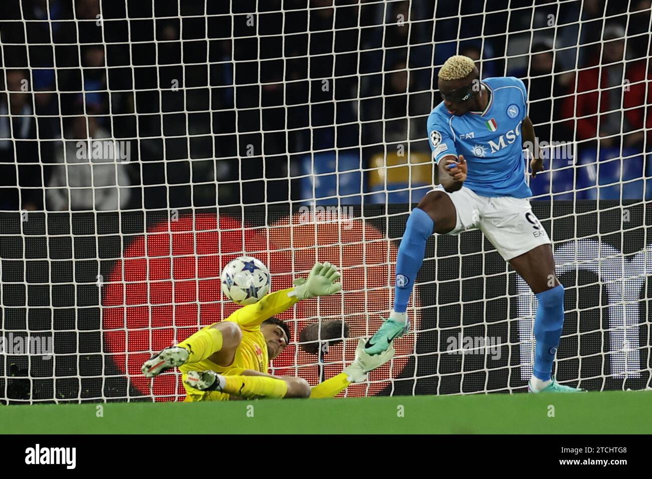 SSC Napoli's Nigerian forward Victor Osimhen scores against Braga's ...