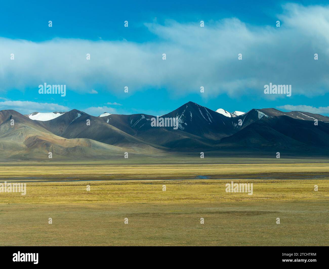 Vast plains hi-res stock photography and images - Alamy