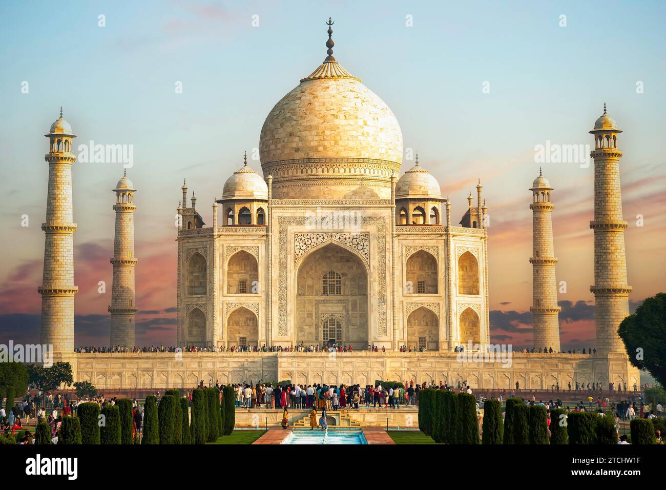 Mughal architecture unesco world hi-res stock photography and images ...