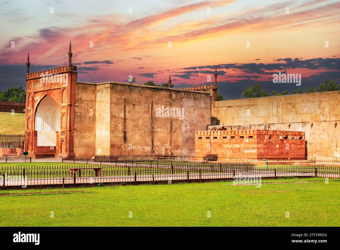 Red Fort, Mughal fort in Old Delhi, India, built by Shah (Jahan) in the ...