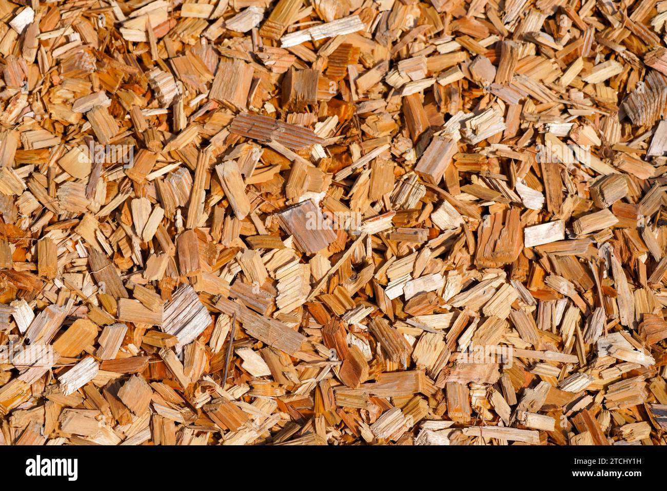 Wood chips close-up. Background. Surface for playgrounds and gardens ...