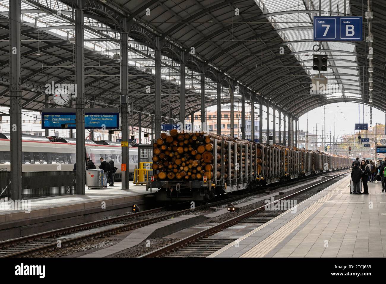 Sbb cargo hi-res stock photography and images - Alamy