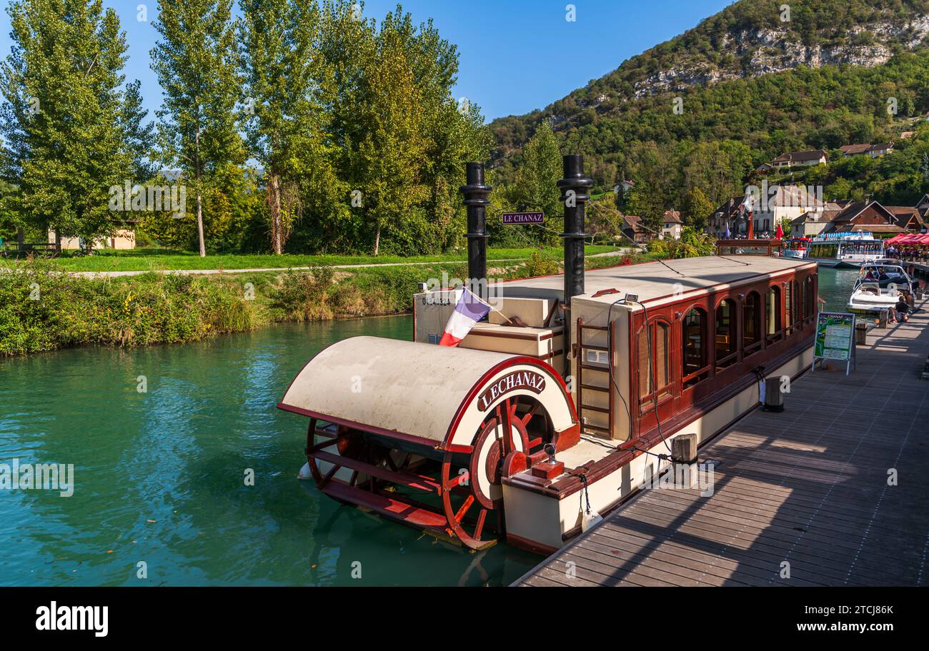 Paddle wheel hi-res stock photography and images - Alamy