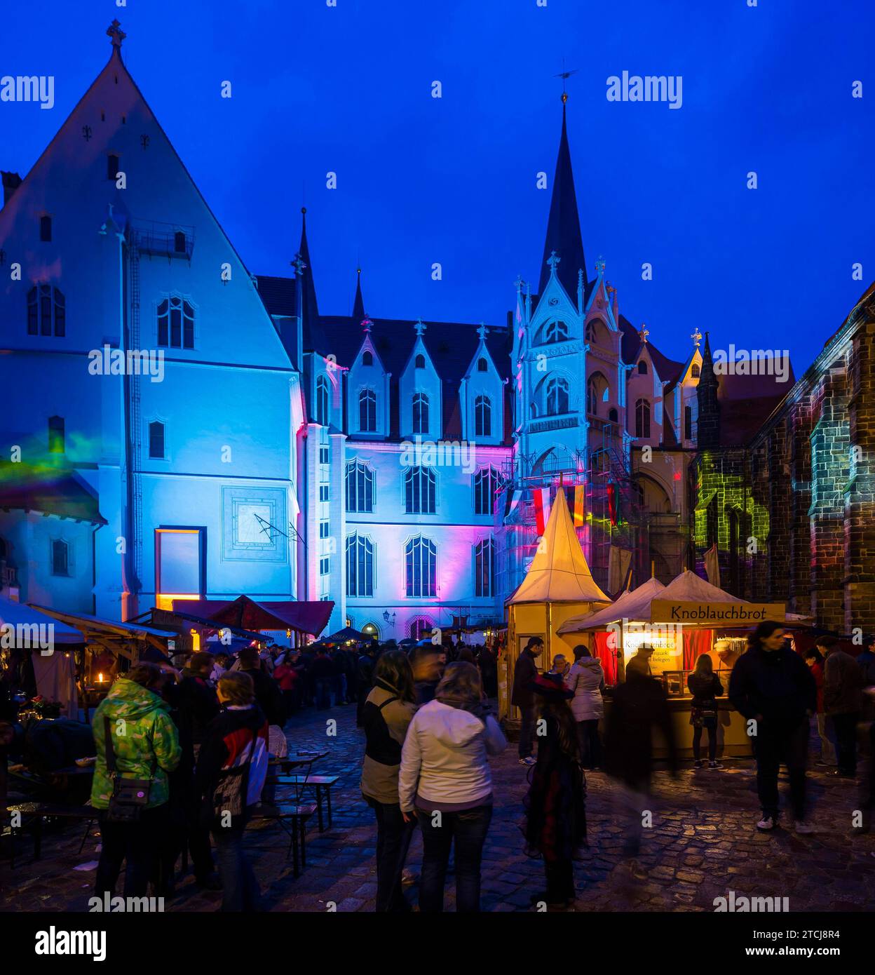 Medieval market at the Albrechtsburg in Meissen Stock Photo - Alamy