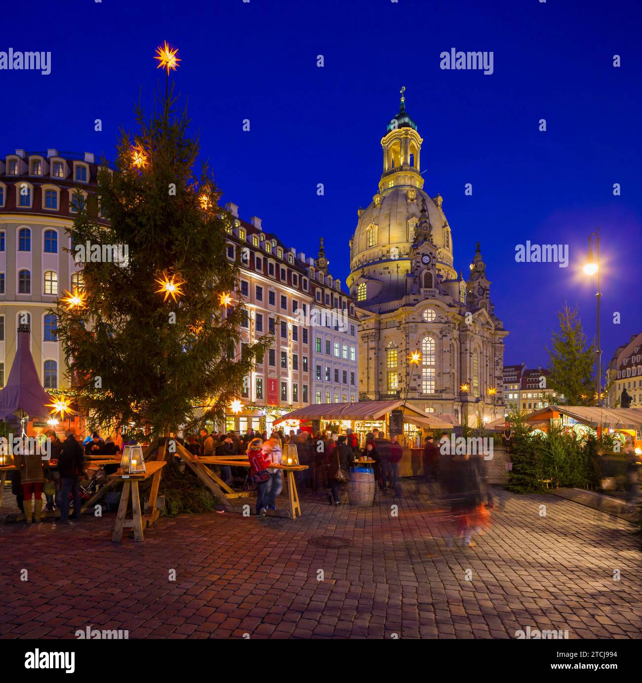 Christmas market at dresdens old town hi-res stock photography and ...