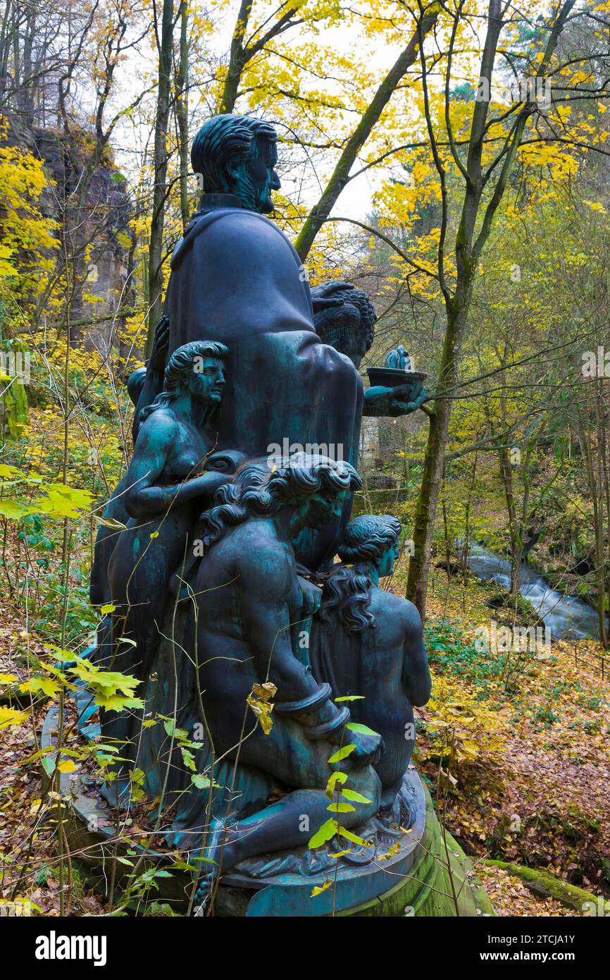 Richard Wagner monument in Liebethaler Grund Stock Photo - Alamy