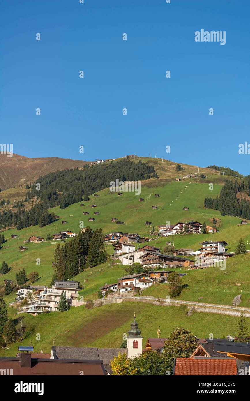 Vorderlanersbach, Tux valley, Tux, Zillertal Alps, alpine mountain ...