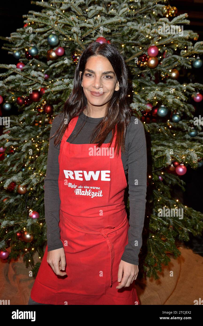 Lilli Hollunder / Charity-Veranstaltung / Mehr als eine warme Mahlzeit ...