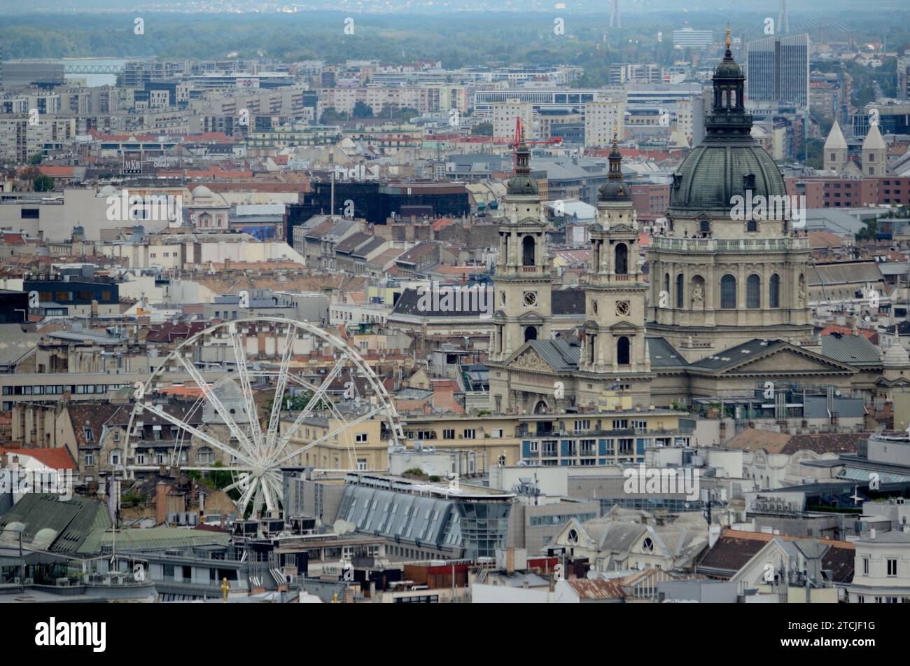 Ruota panoramica di budapest hi-res stock photography and images - Alamy