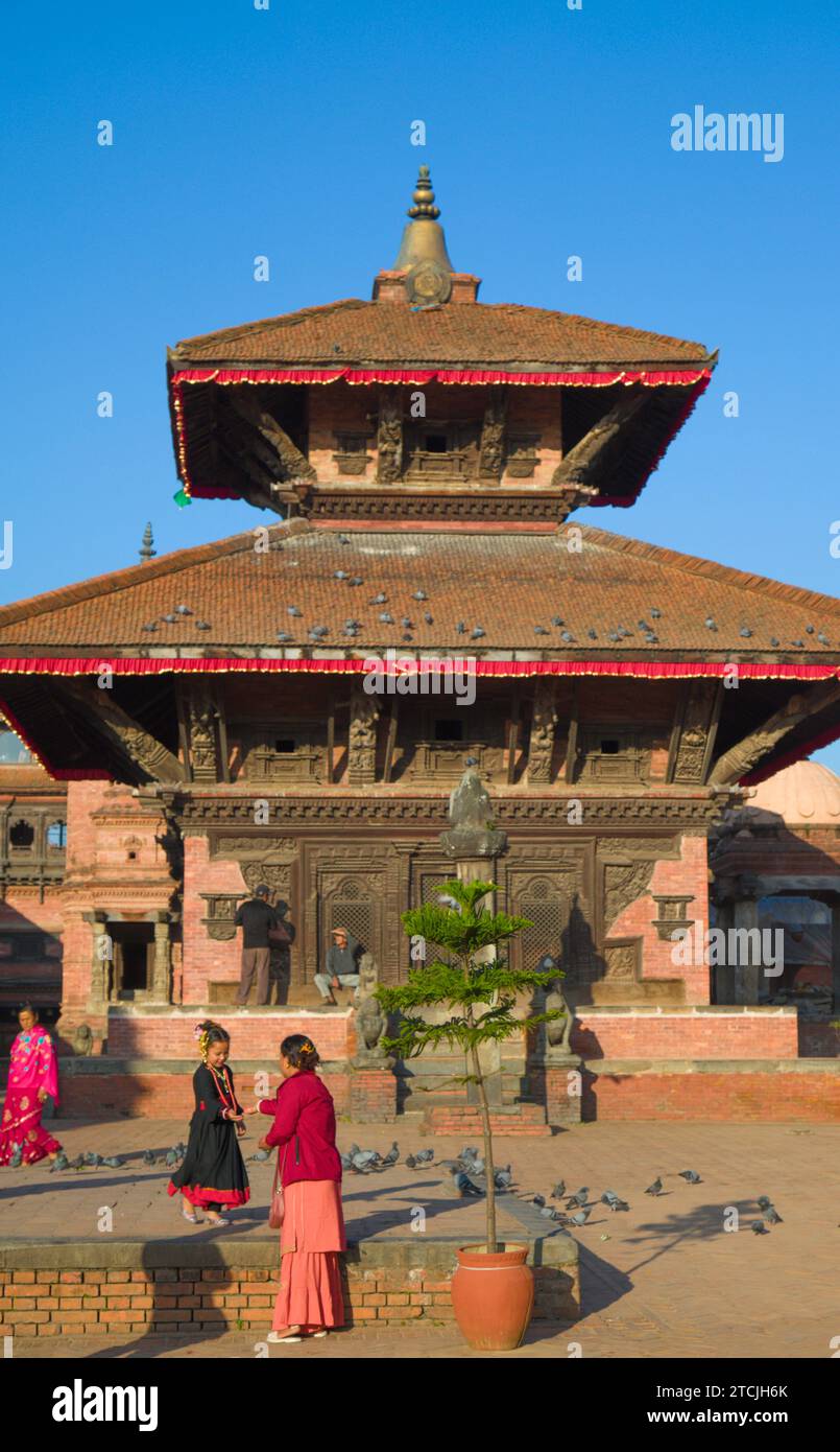 Nepal, Bhaktapur, Durbar Square, Bansi Narayan Temple, people Stock ...
