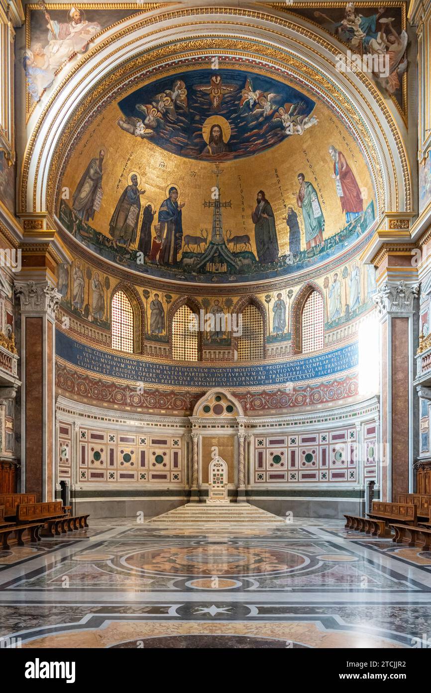 Nave view inside historic Basilica in Rome Stock Photo - Alamy