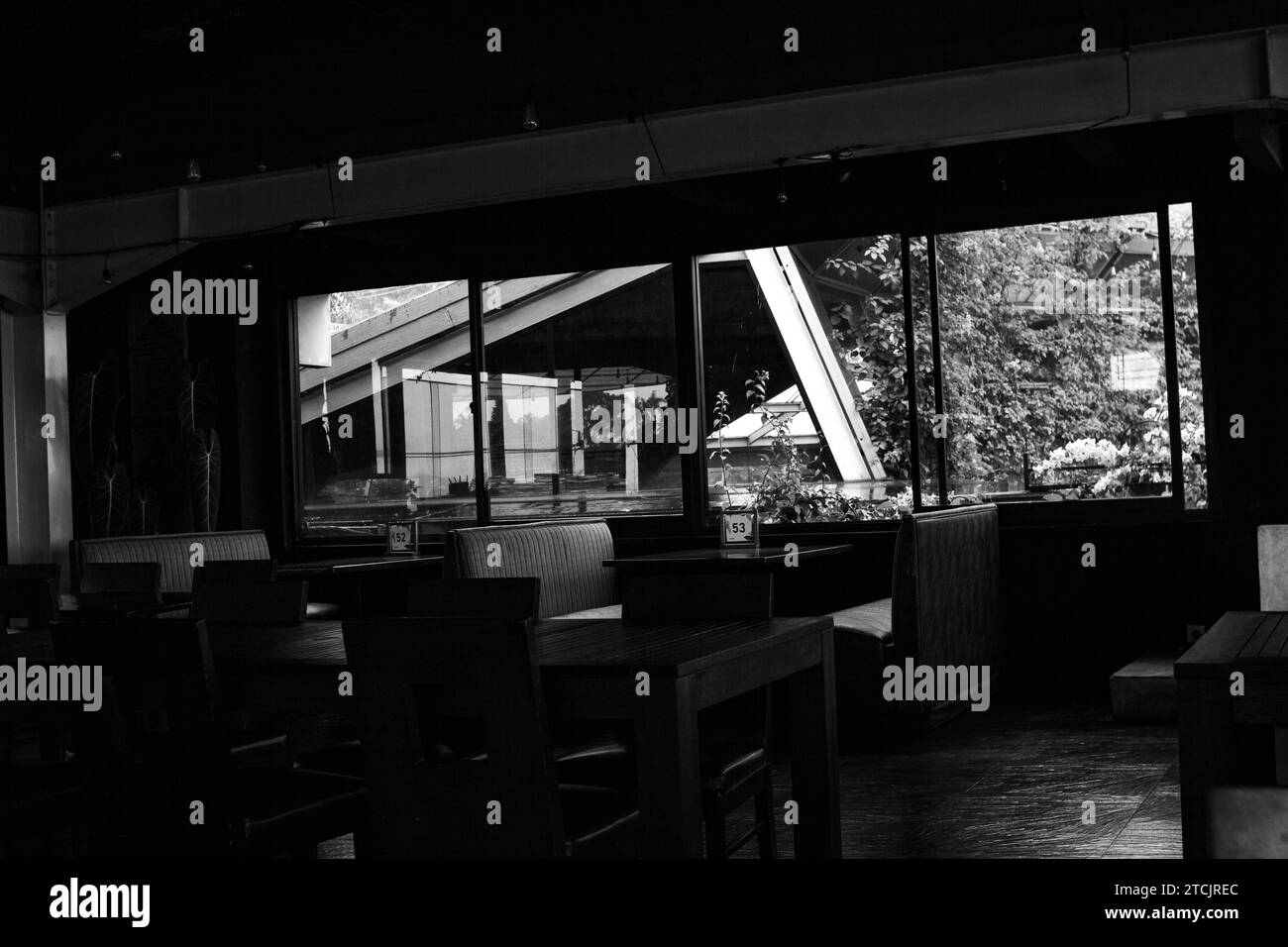 An Empty Restaurant Without Any Customers Stock Photo - Alamy