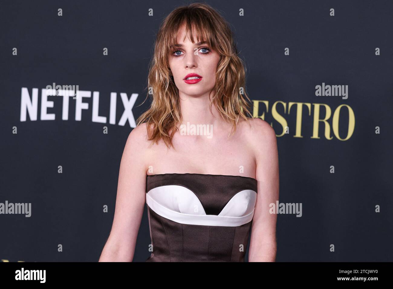 Maya hawke singer hi-res stock photography and images - Alamy