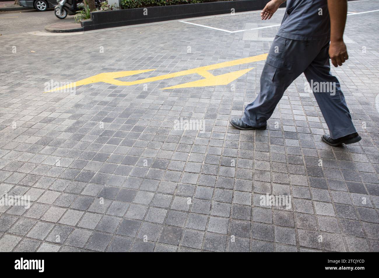 Left or right signs on the road direction symbol with man walking Stock ...