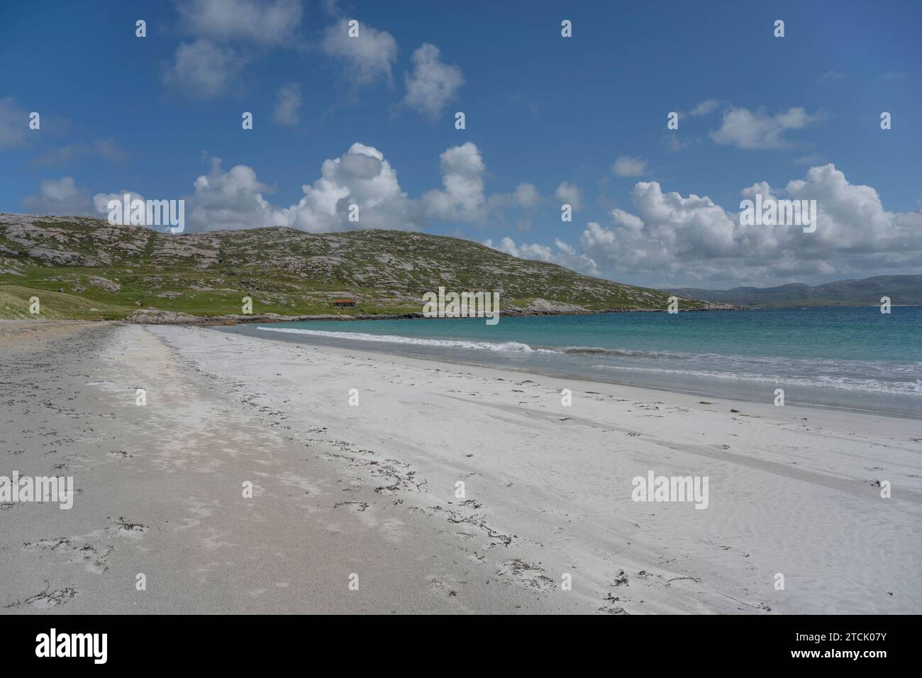 Taransay Island in the Outer Hebrides is the largest uninhabited island ...