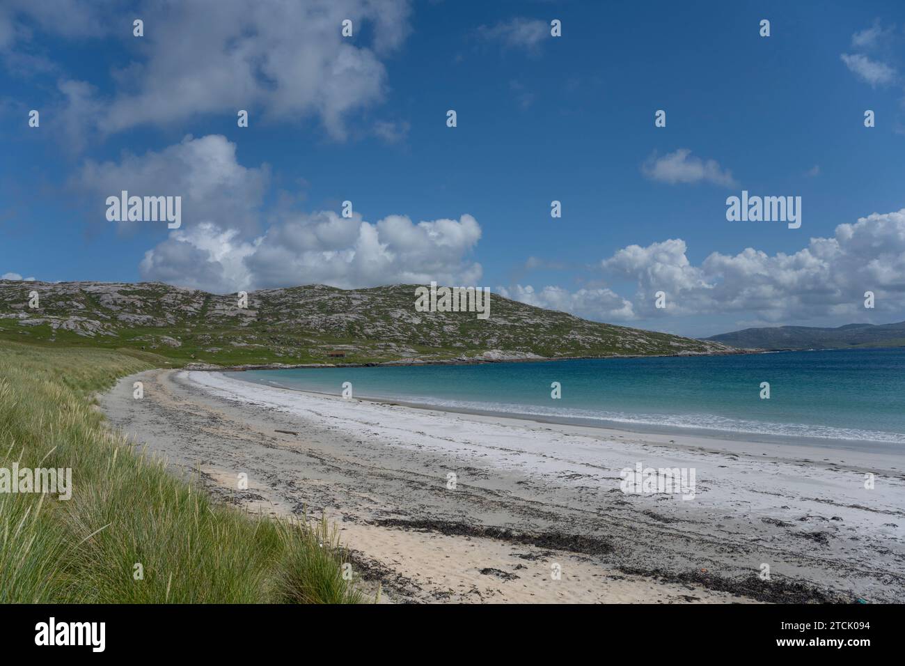 Taransay Island in the Outer Hebrides is the largest uninhabited island ...
