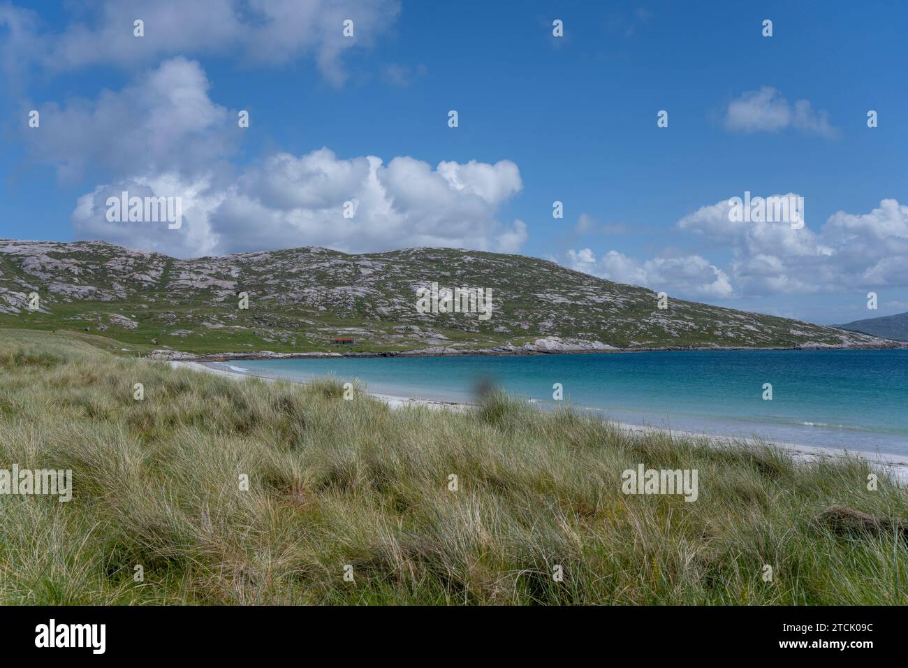 Taransay Island in the Outer Hebrides is the largest uninhabited island ...