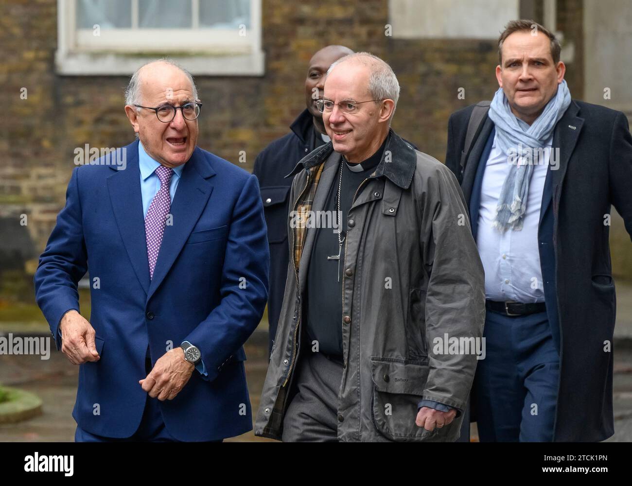 Justin Welby - Archbishop of Canterbury - talking to Ken Costa (banker ...