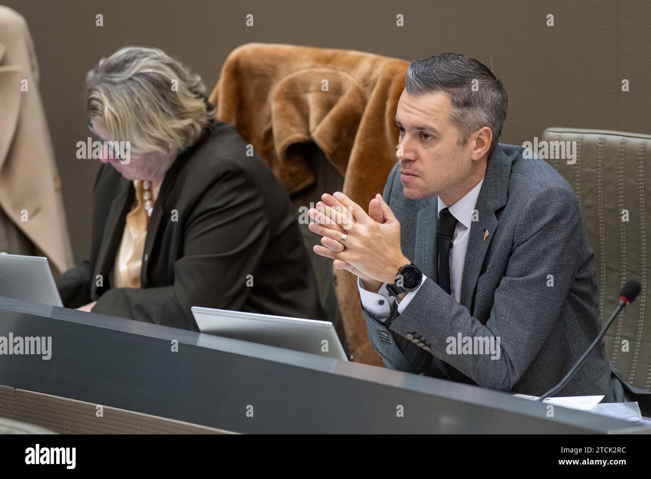 Brussels, Belgium. 13th Dec, 2023. N-VA's Jeroen Tiebout (R) is ...