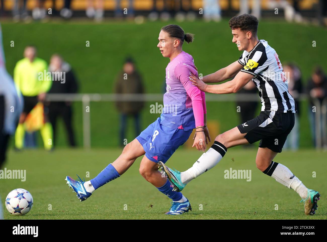 James huntley newcastle united hi-res stock photography and images - Alamy