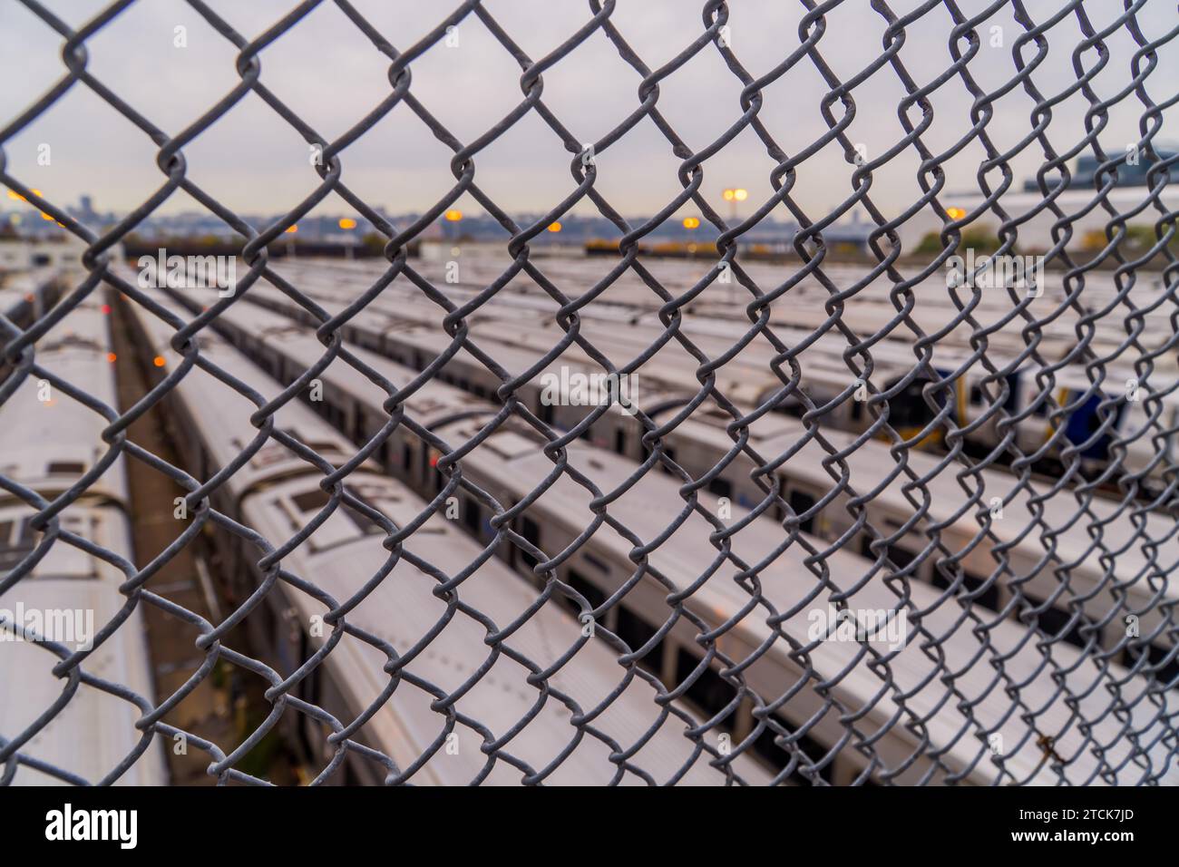 City train yard hi-res stock photography and images - Alamy