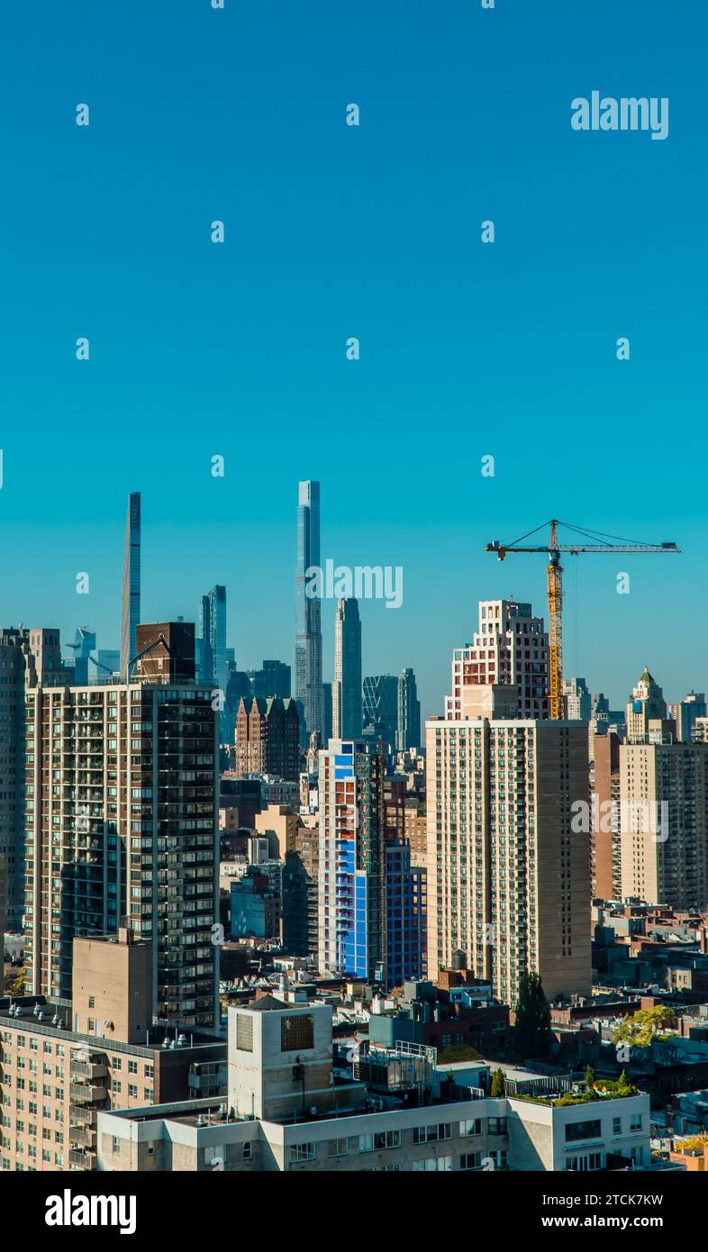 Aerial panorama view of Manhattan seen from Upper East Side rooftop ...