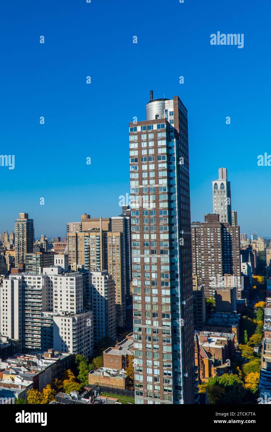 Aerial view upper east side manhattan hi-res stock photography and ...