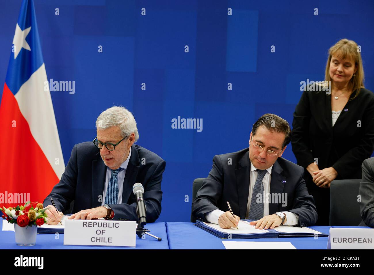 Spain's Foreign Minister Jose Manuel Albares Bueno, right, and Chilean ...