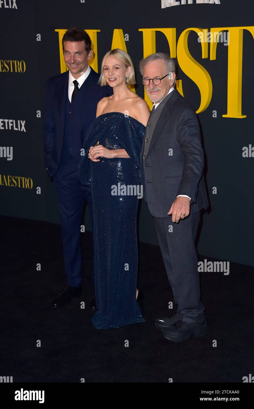 Bradley Cooper, Carey Mulligan und Steven Spielberg beim Special ...