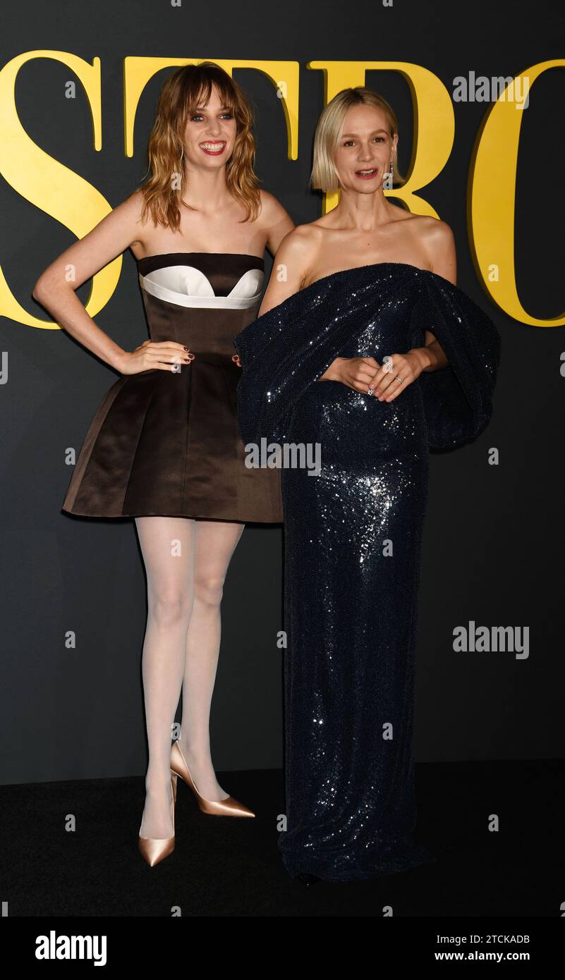 LOS ANGELES, CALIFORNIA - DECEMBER 12: (L-R) Maya Hawke and Carey ...