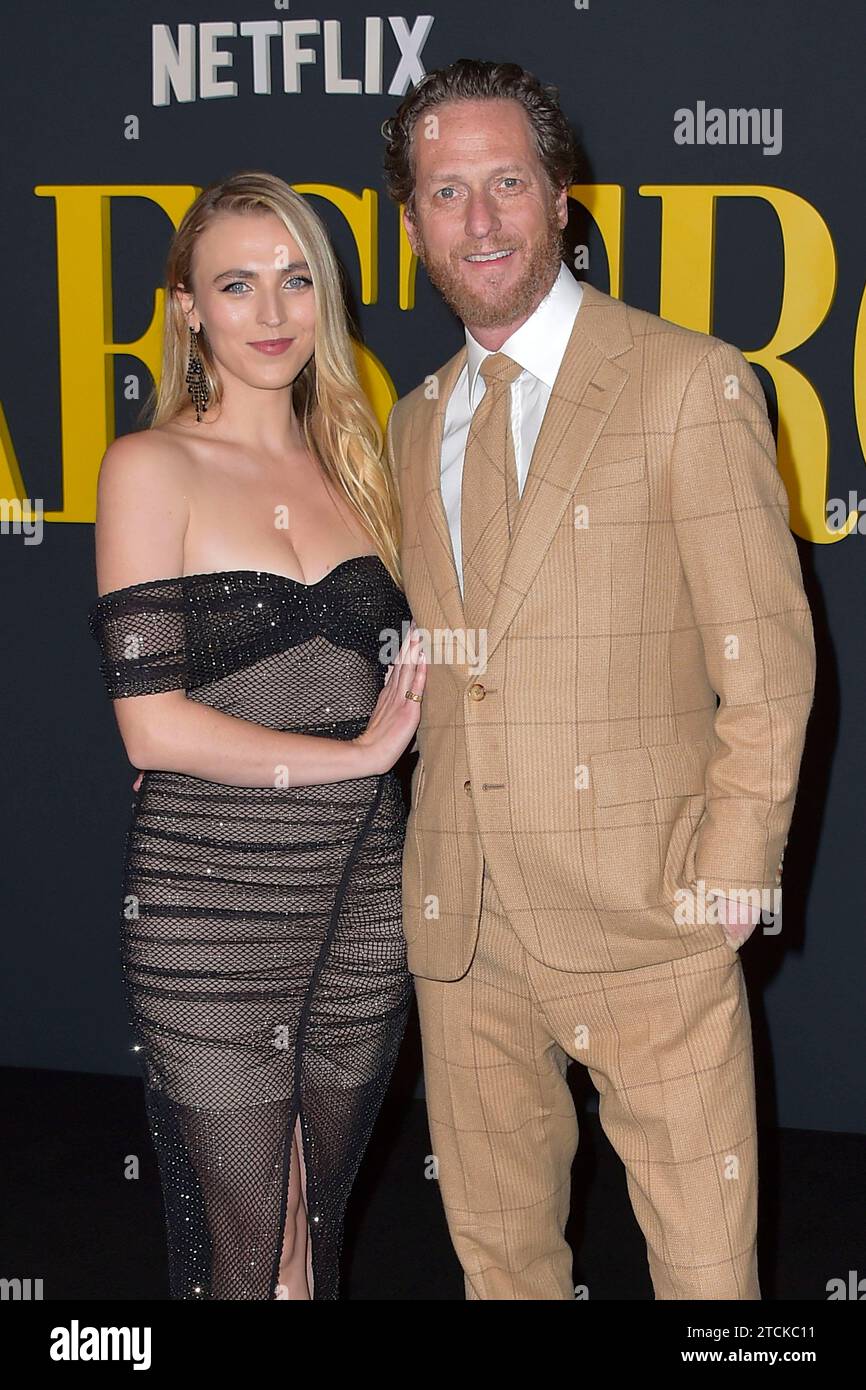 Brian Klugman mit Ehefrau Stephanie Tarling beim Special Screening des Netflix Films Maestro im ...