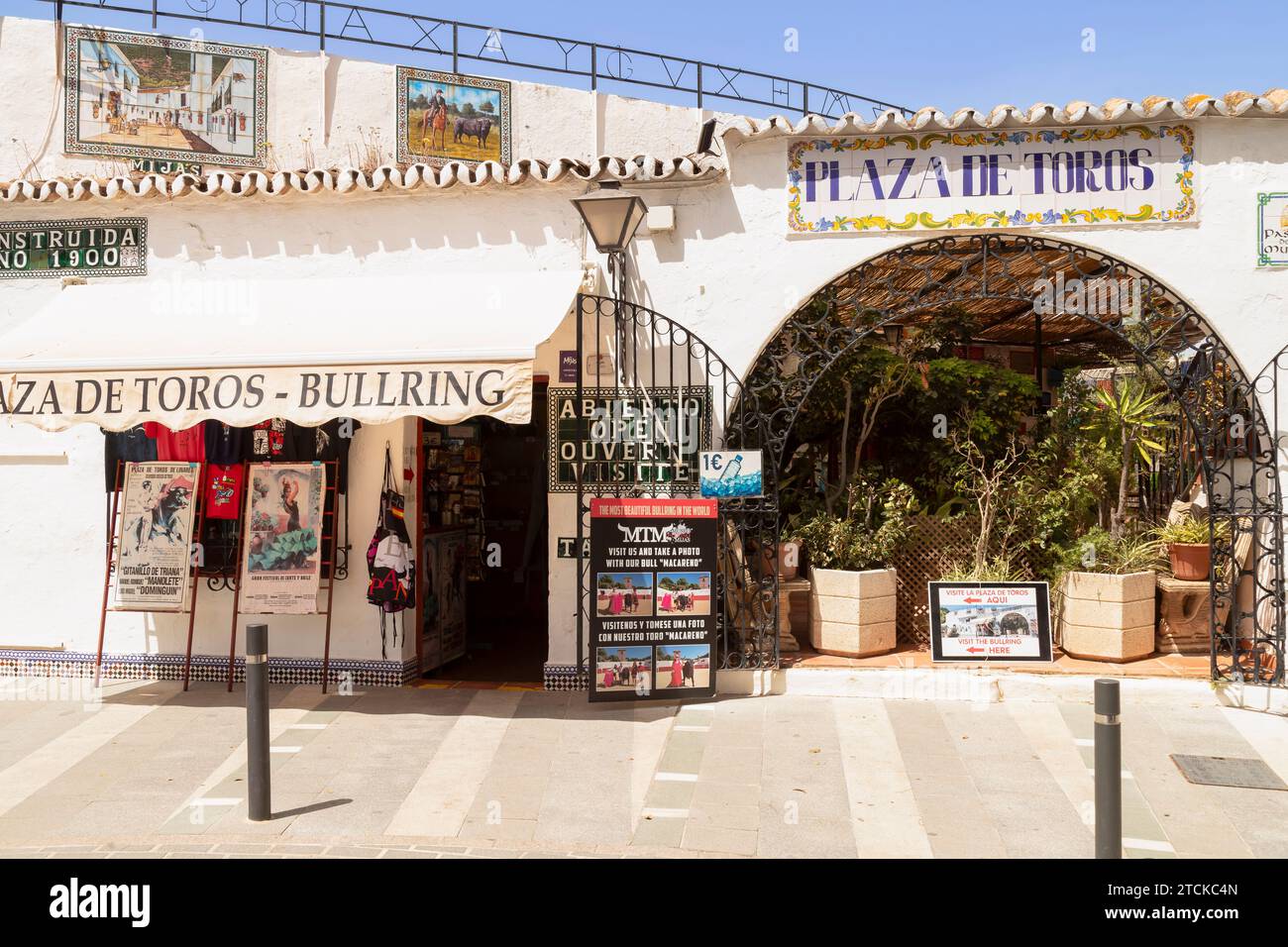 Mijas Bullring in the center of the popular white mountain village of ...