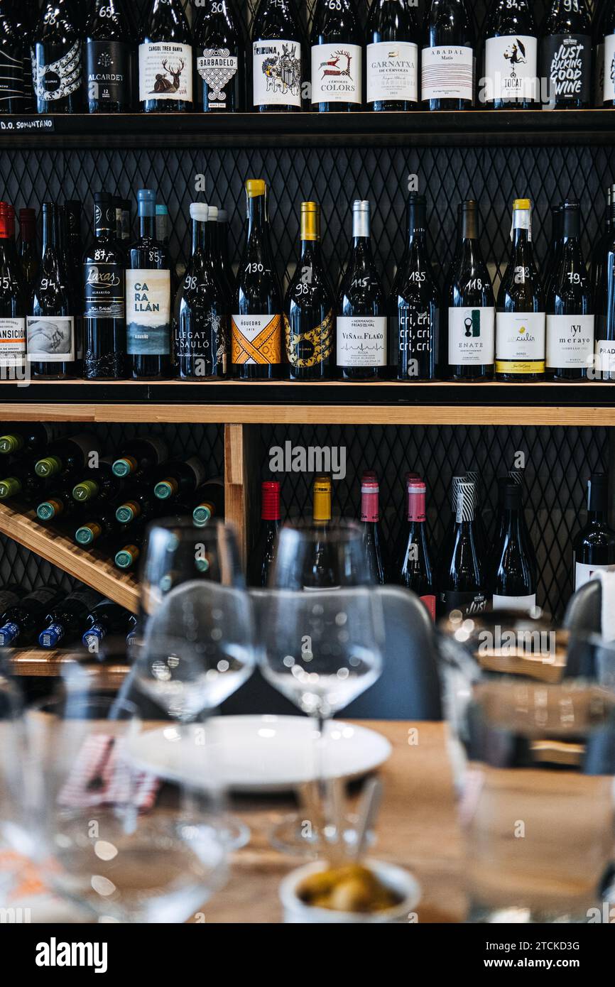 Room rack with labels hi-res stock photography and images - Alamy