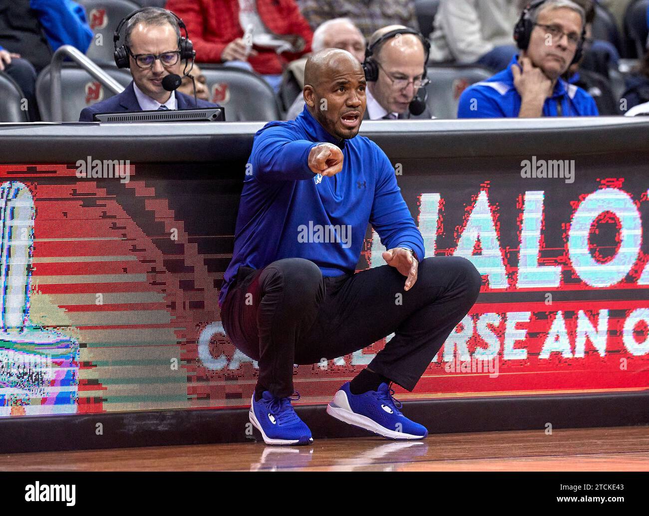 Monmouth hawks mens basketball hi-res stock photography and images - Alamy