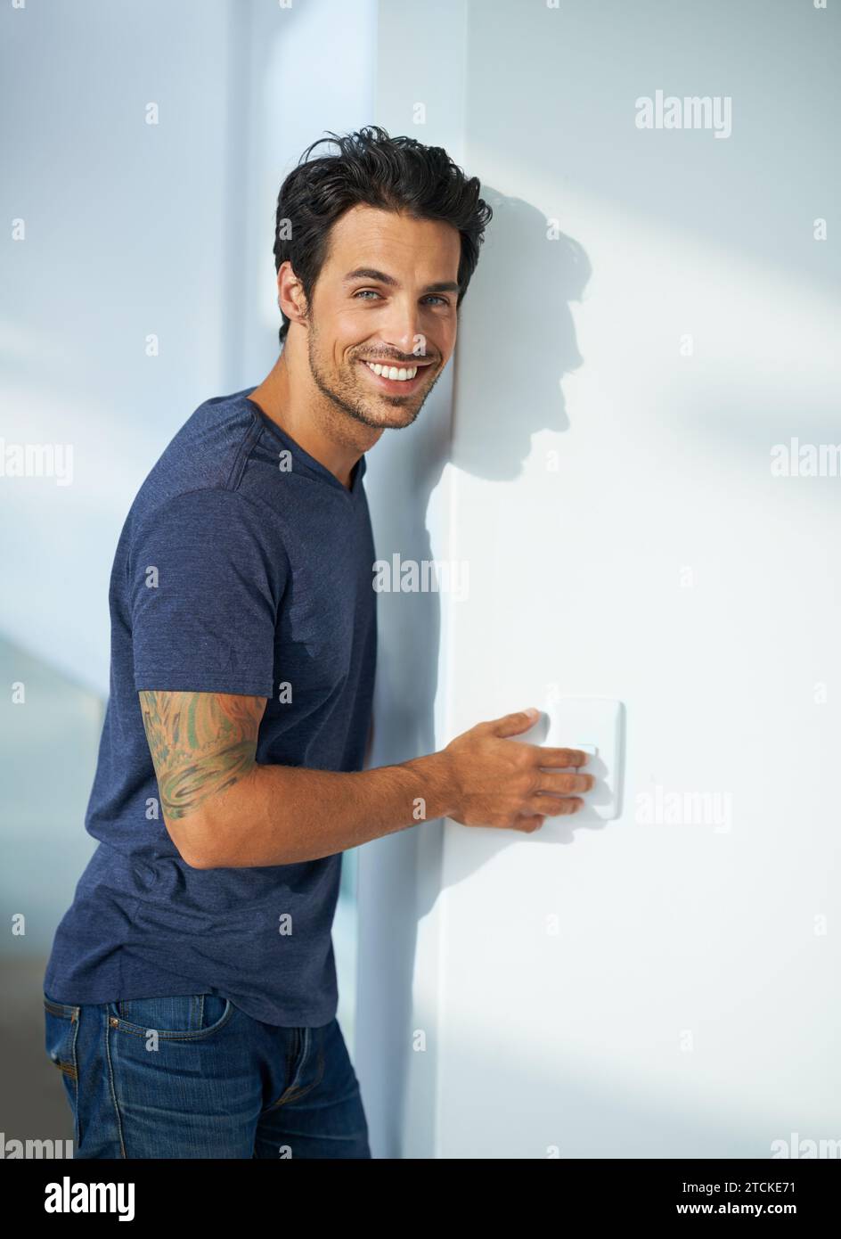 Smiling face light switch hi-res stock photography and images - Alamy