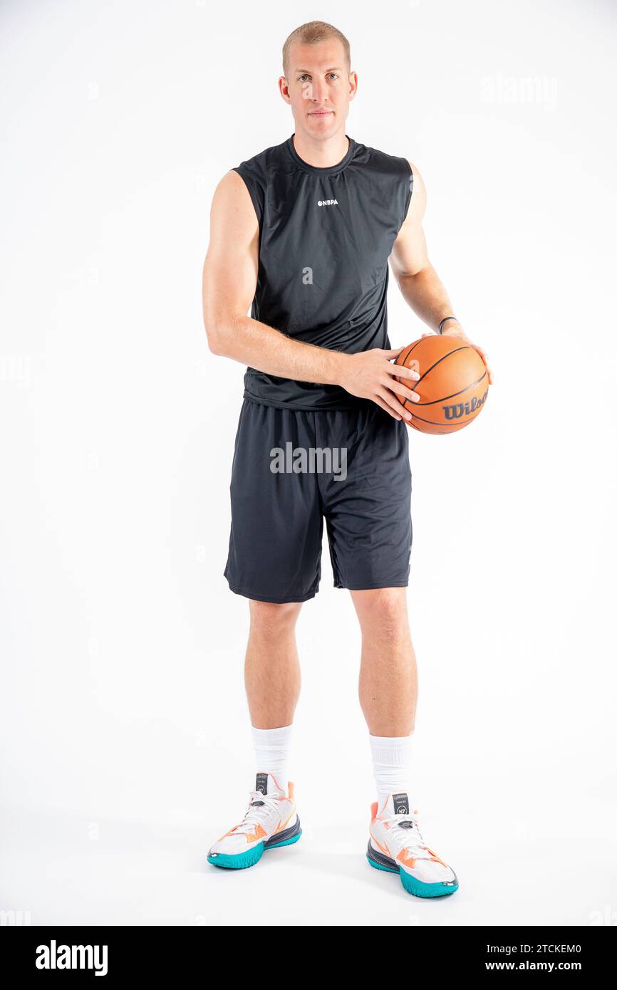 Mason Plumlee of the Charlotte Hornets poses for a portrait on ...