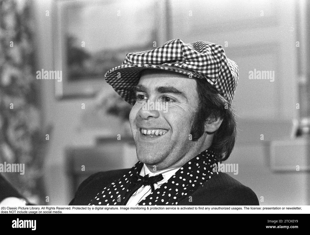 Elton john 1978 hi-res stock photography and images - Alamy