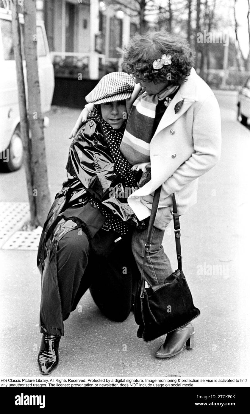 Elton john 1978 hi-res stock photography and images - Alamy