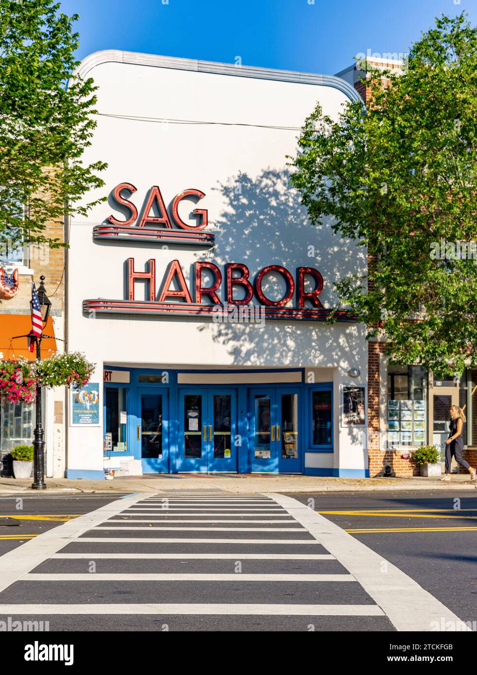 Old cinema front hi-res stock photography and images - Alamy