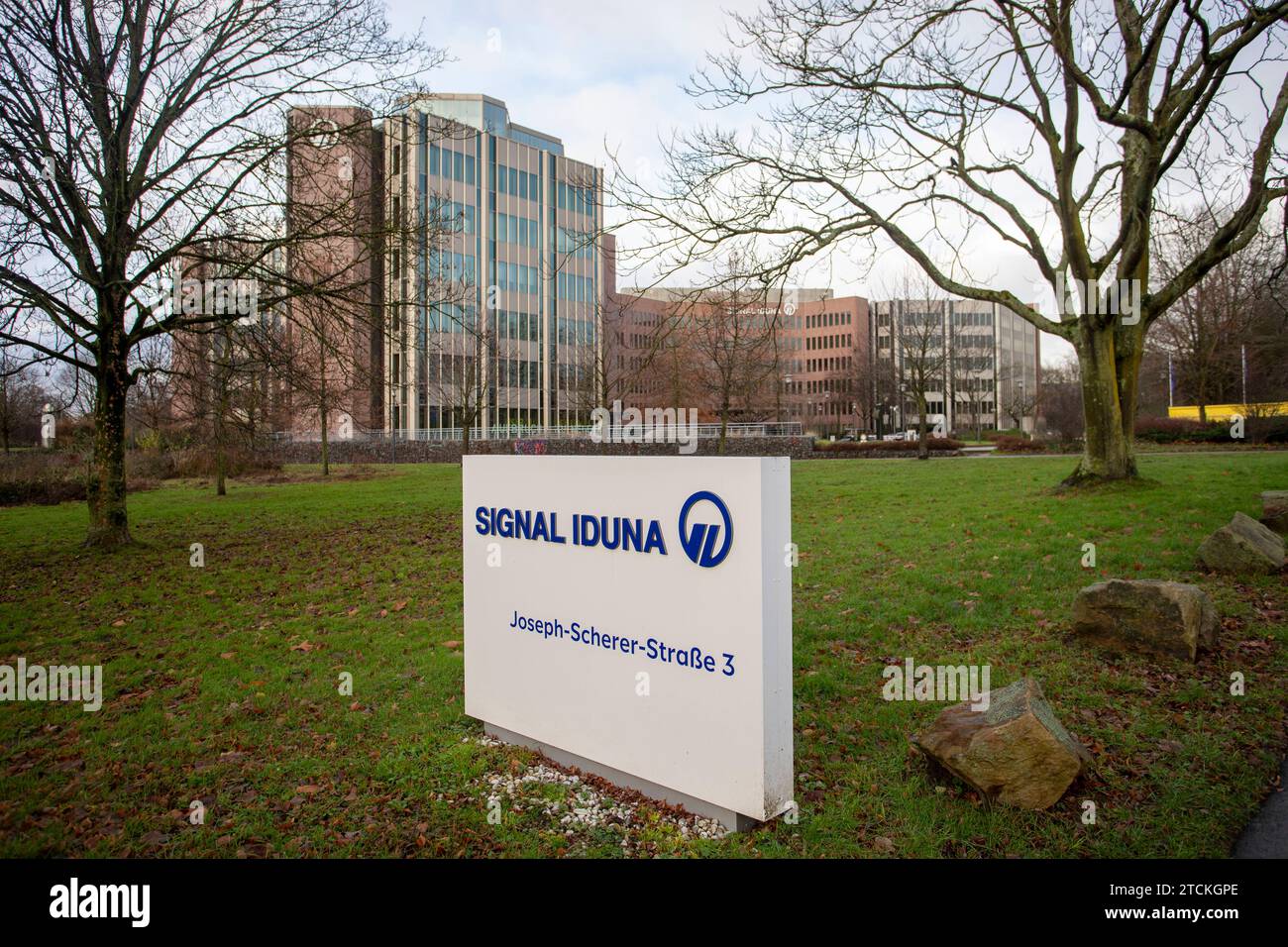Signa gruppe hi-res stock photography and images - Alamy