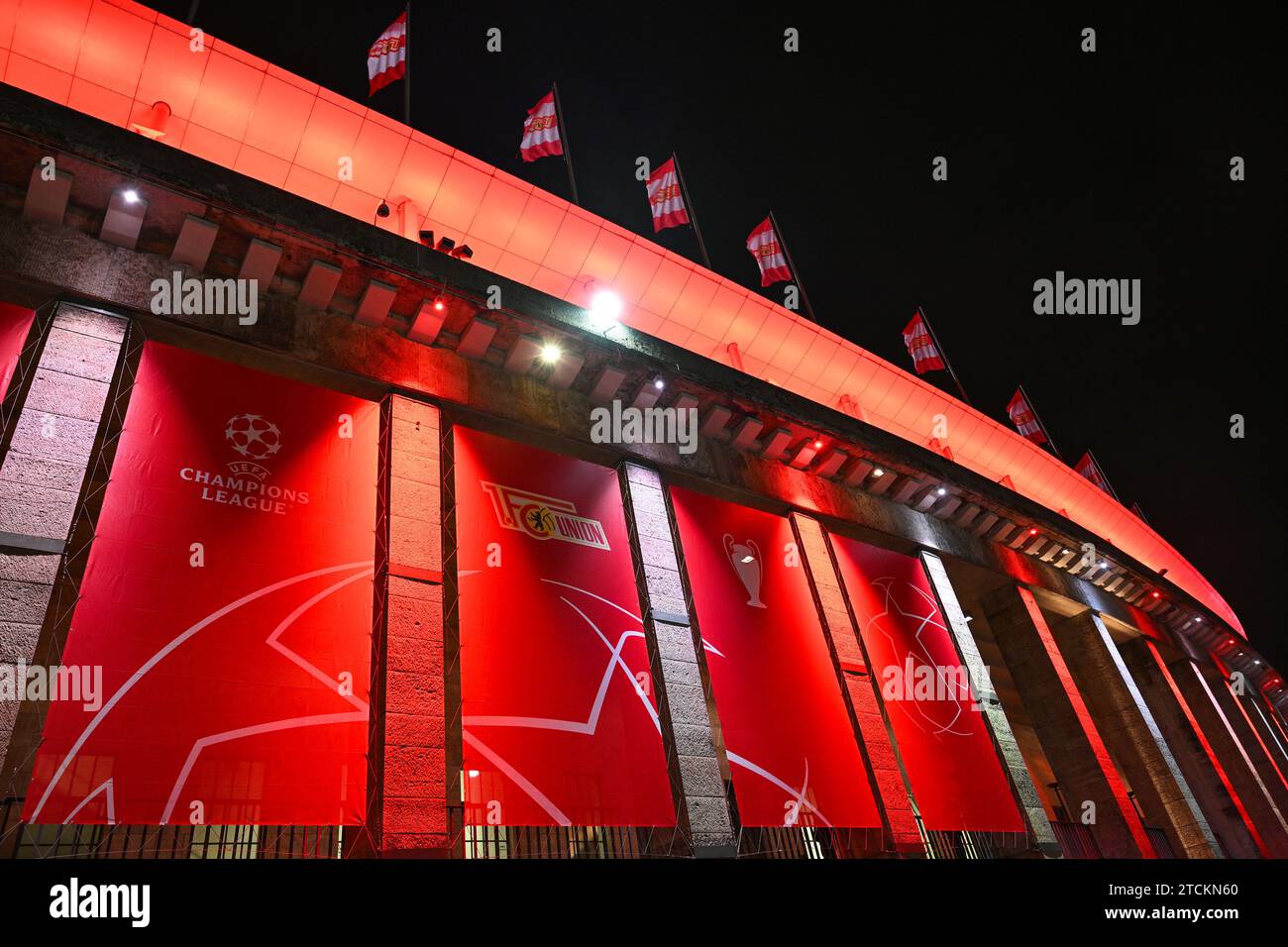 Real fc stadium night hi-res stock photography and images - Alamy
