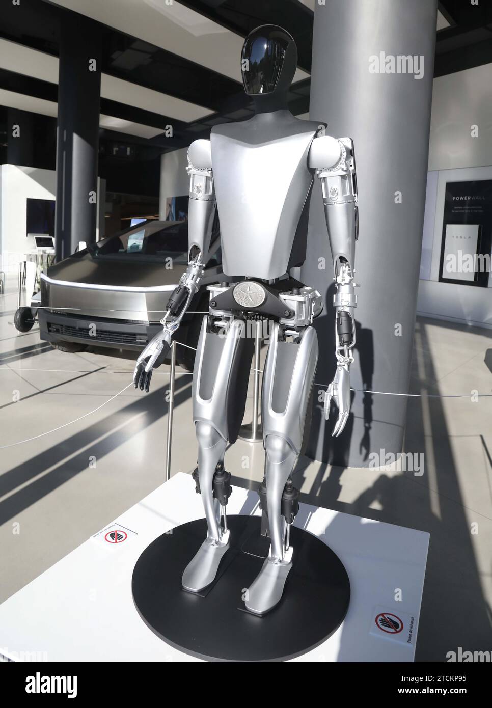 New York, New York, USA. 13th Dec, 2023. A view of the Tesla Bot 2023 ...