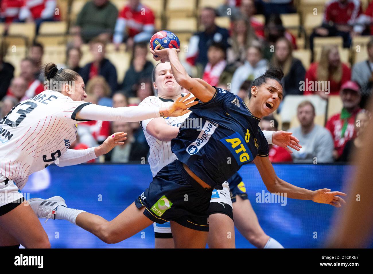 Herning, Denmark. 13th Dec, 2023. Jamina Roberts of Sweden in action ...