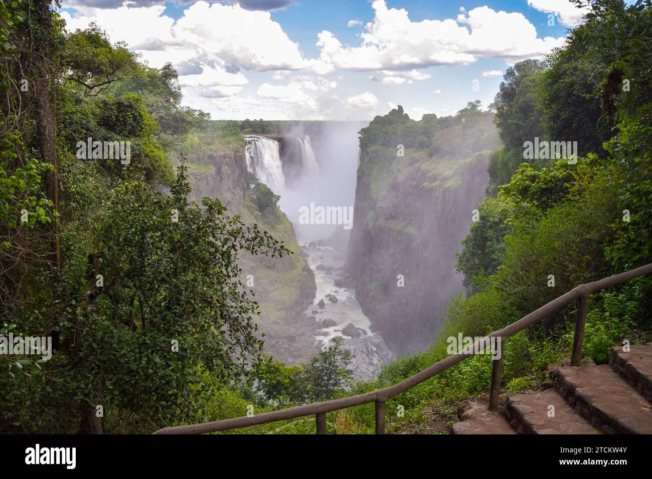Mutare river hi-res stock photography and images - Alamy